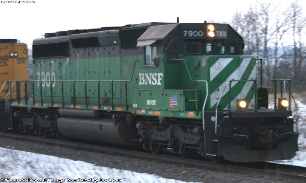 BNSF 7900